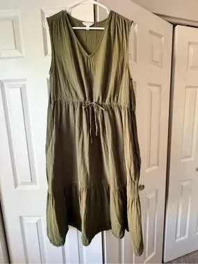 Time and Tru | Dresses | Time And Tru Olive Green Sleeveless Vneck ...